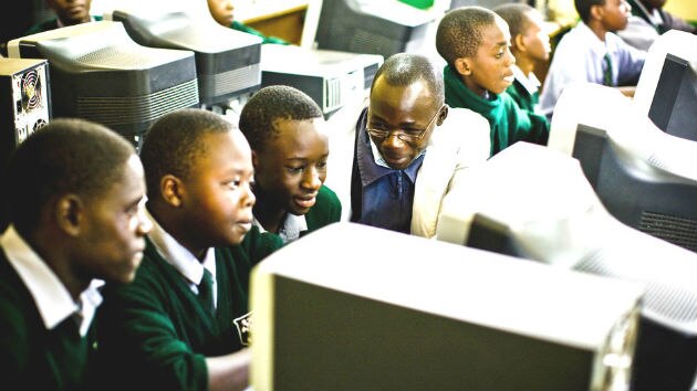 How can developing countries close the digital divide? | British Council