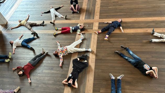 Building trust through playing unwinnable games: a carrier bag story ...