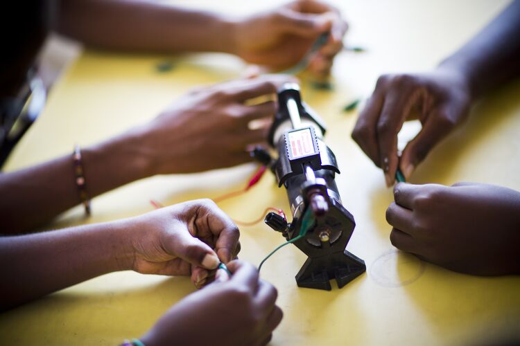 How does it work | British Council