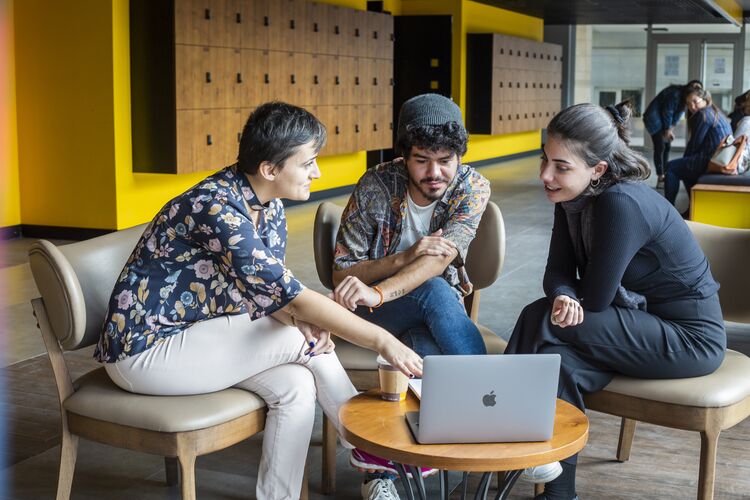 How to prepare for your placement as an English Language Assistant ...